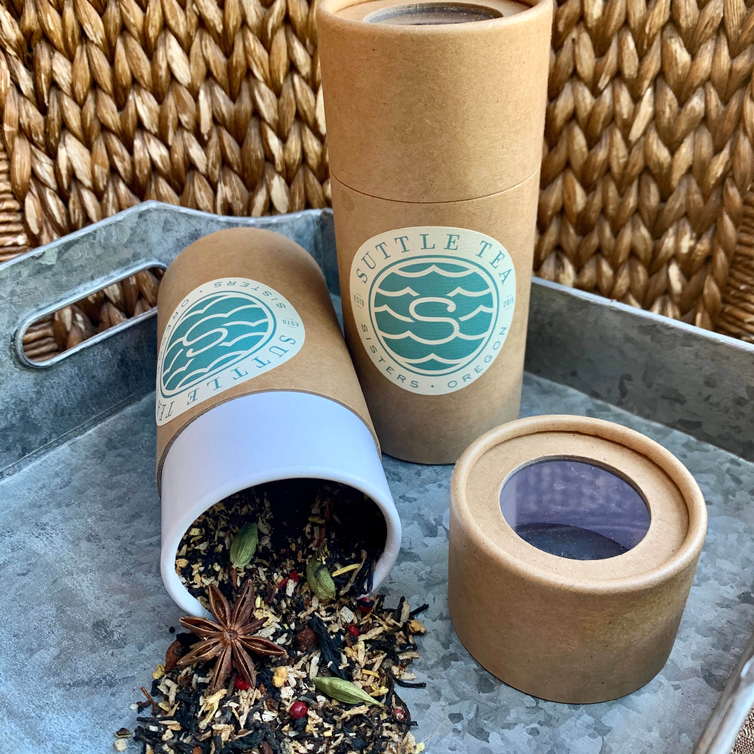 Tea canisters store